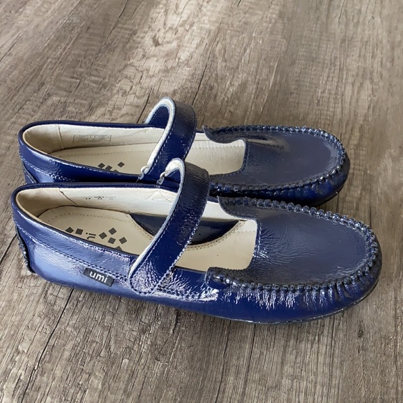 Umi | Shoes | Umi Girl Moraine Shoe In Dark Navy Size Us 4 | Poshmark